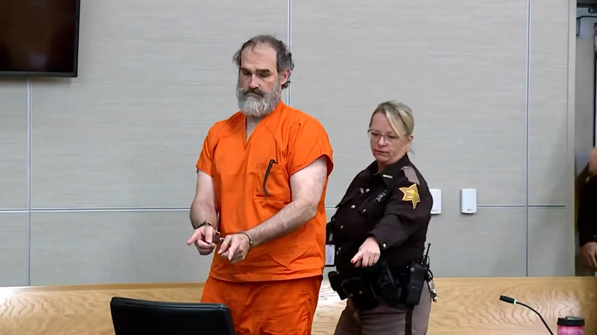 Alleged stalker of WNBA star Caitlin Clark disruptive in first court ...